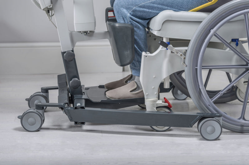 Invacare ISA Compact Electric Stand Assist (Sit-to-Stand) Patient Lift ...